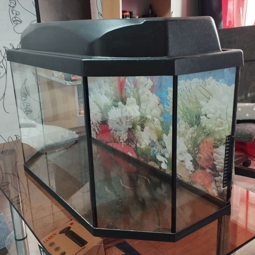 Аквариум 70л