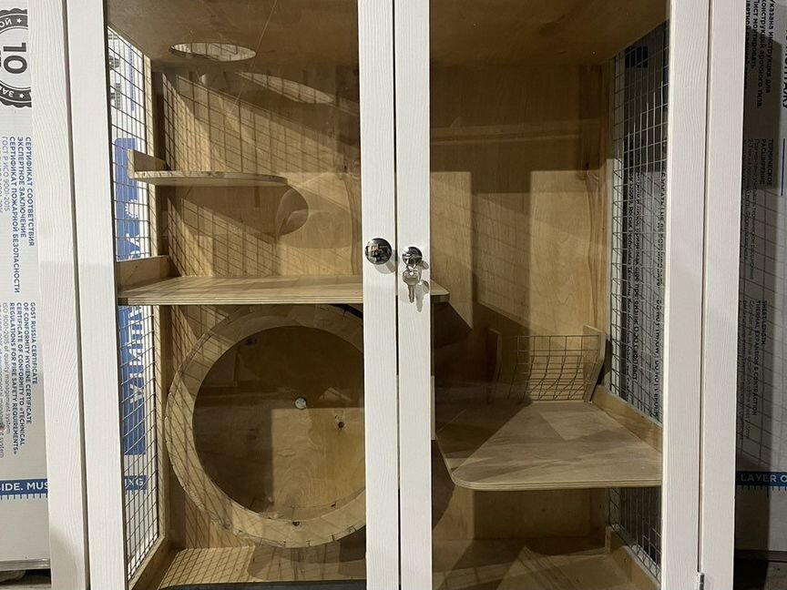 Витрина для шиншилл