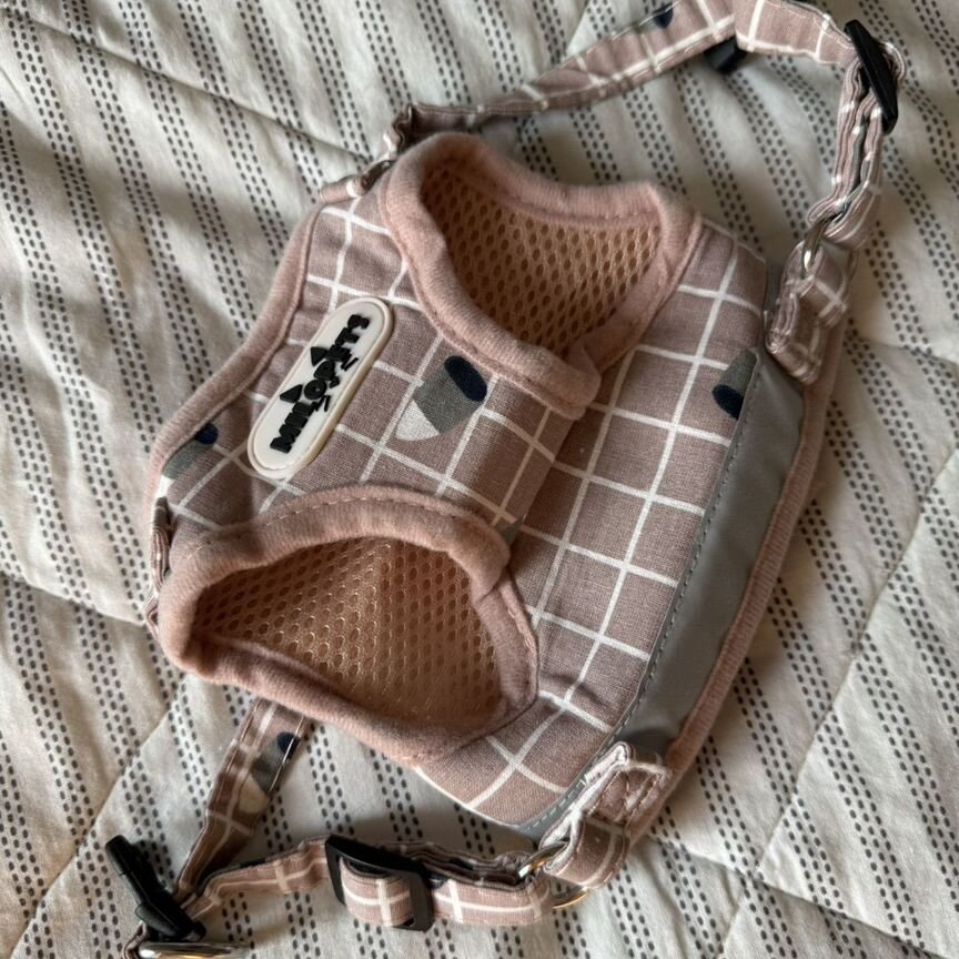 Шлейка для маленькой собаки или кошки