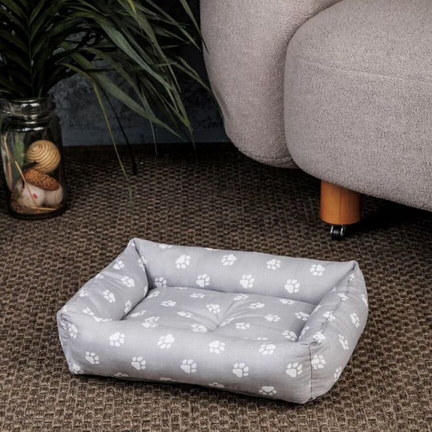 Лежанка для собак и кошек