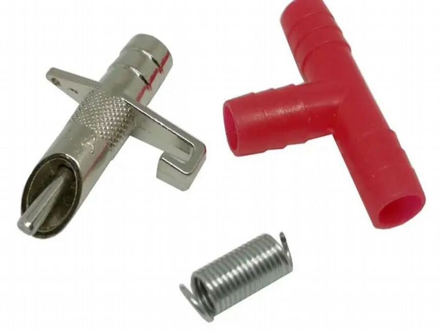 Нипельная поилка для кроликов