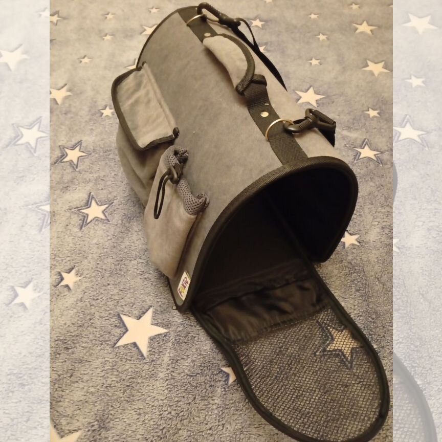 Переноска для кошек и мелких собак