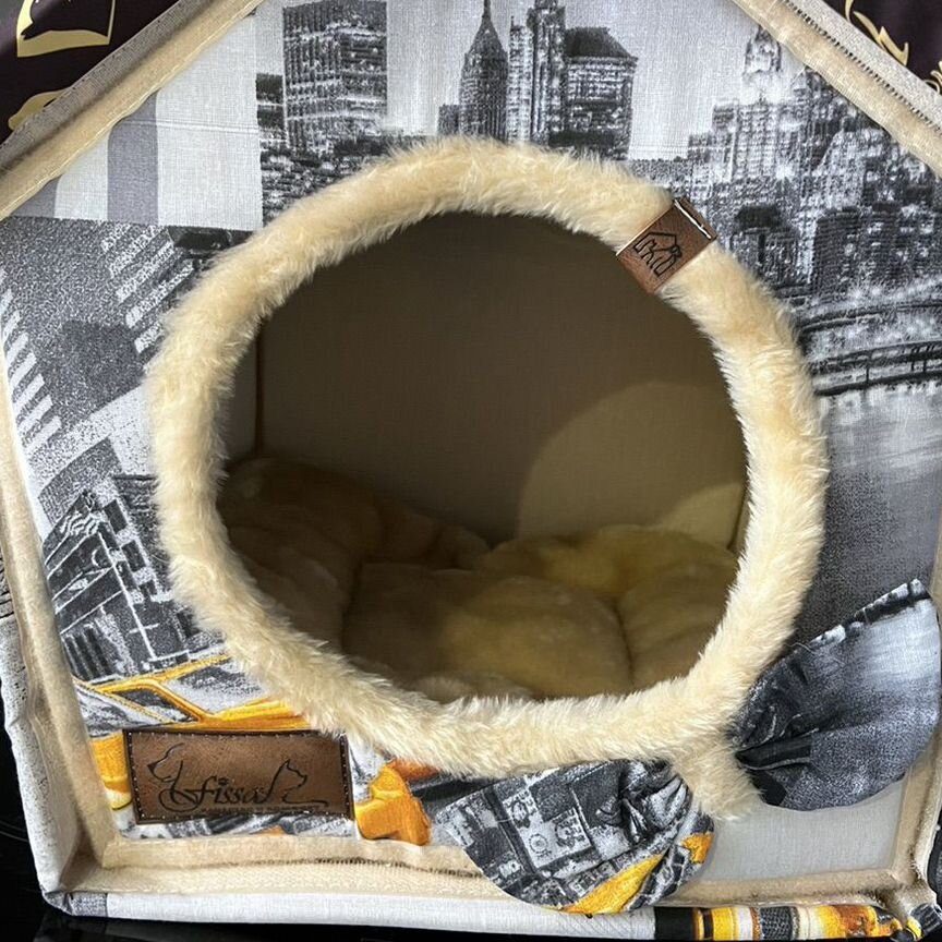 Домик для кошки или собаки