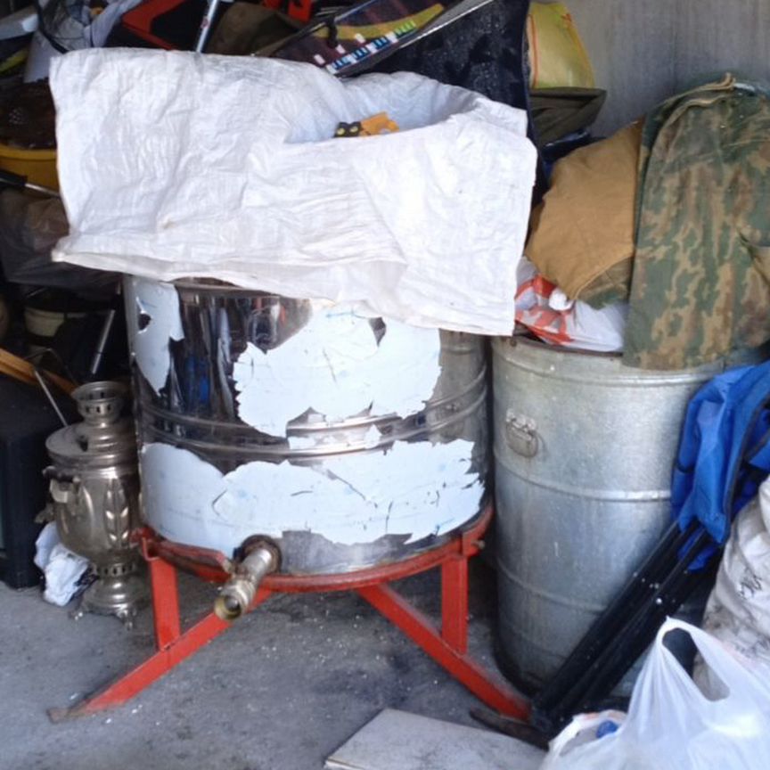 Медогонка 4 рамочная бу ручная