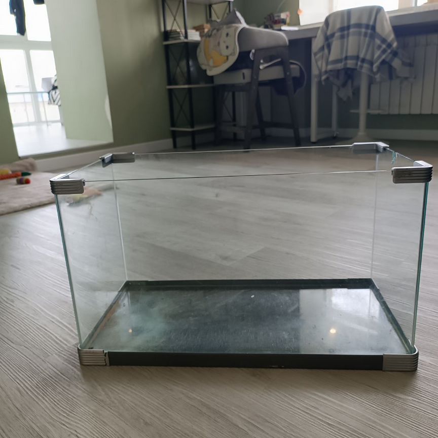 Аквариум террариум 60*30*30