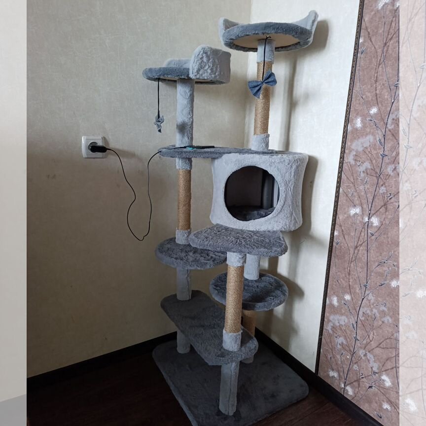 Домик для кошки с когтеточкой