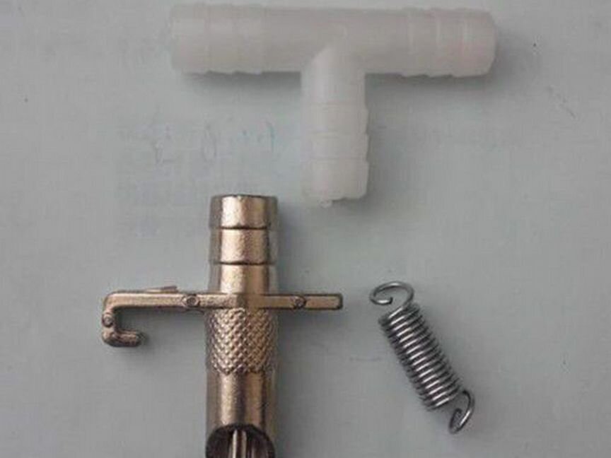 Автоматическая поилка для кролика, курицы