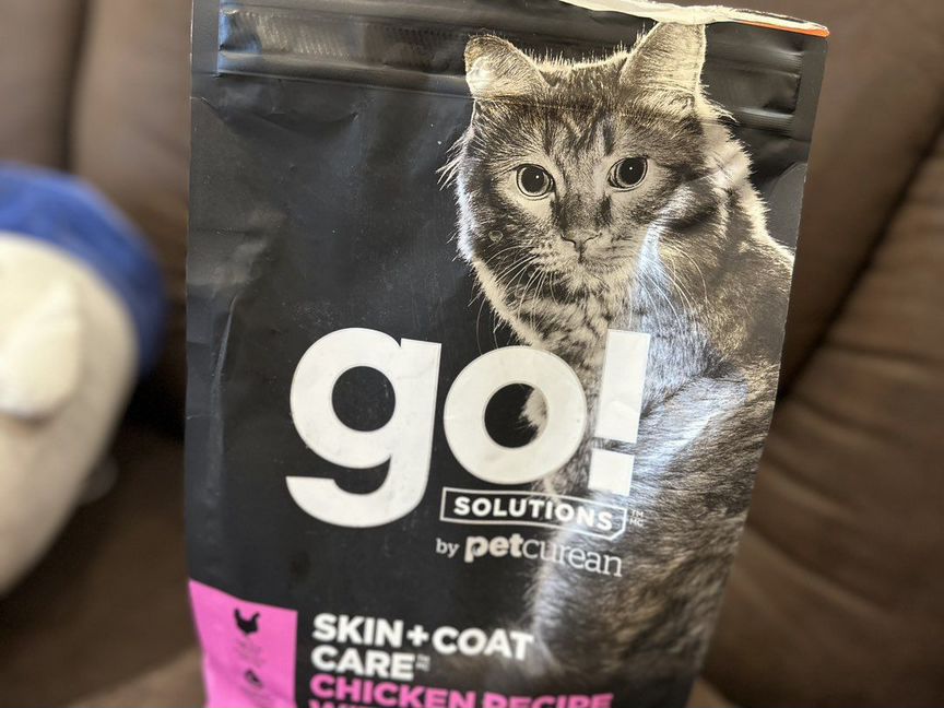 Корм для кошек GO