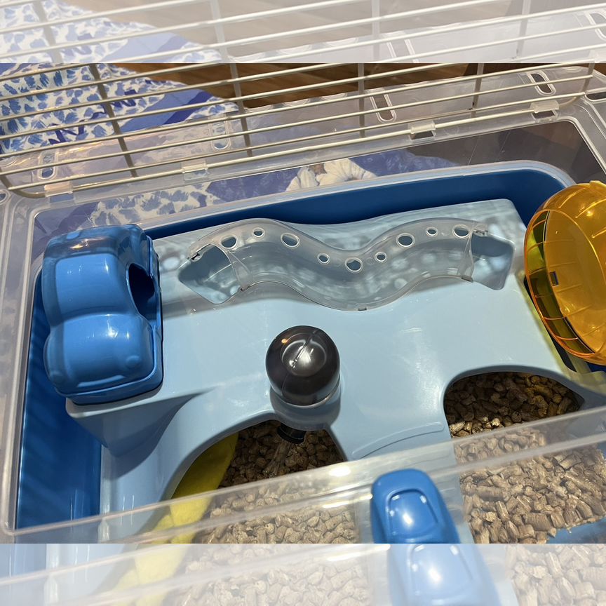 Клетка для грызунов пластиковая