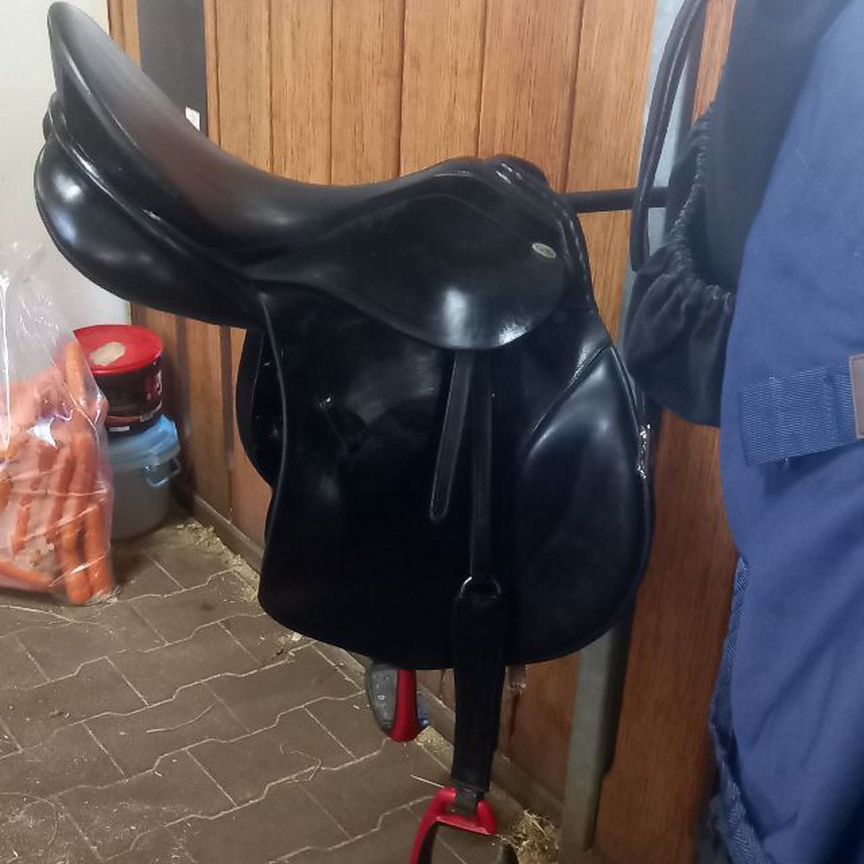 Седло, Кентавр Сенека, универсальное