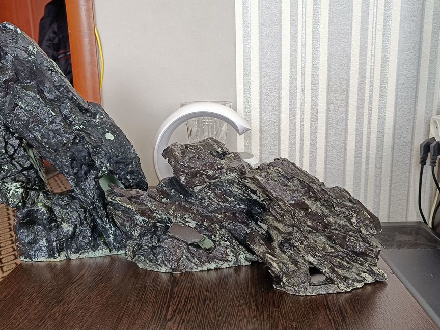 Декорации для аквариума скалы