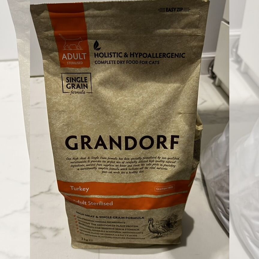 Сухой корм для кошек Grandorf Cat Sterilised