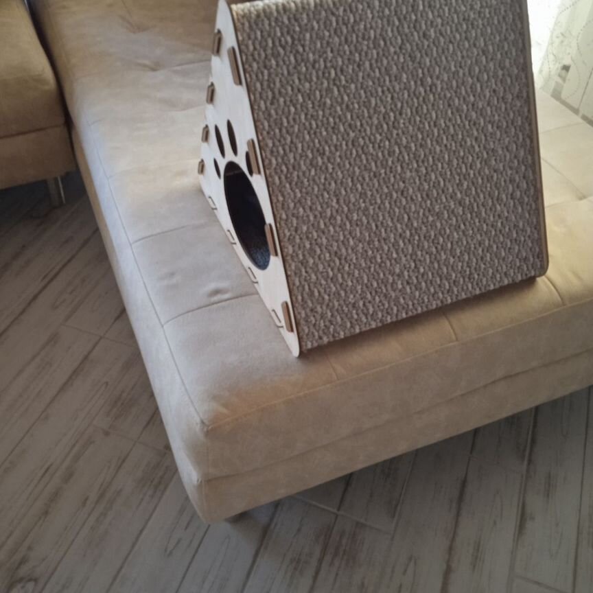 Домик-коктеточка для кошек