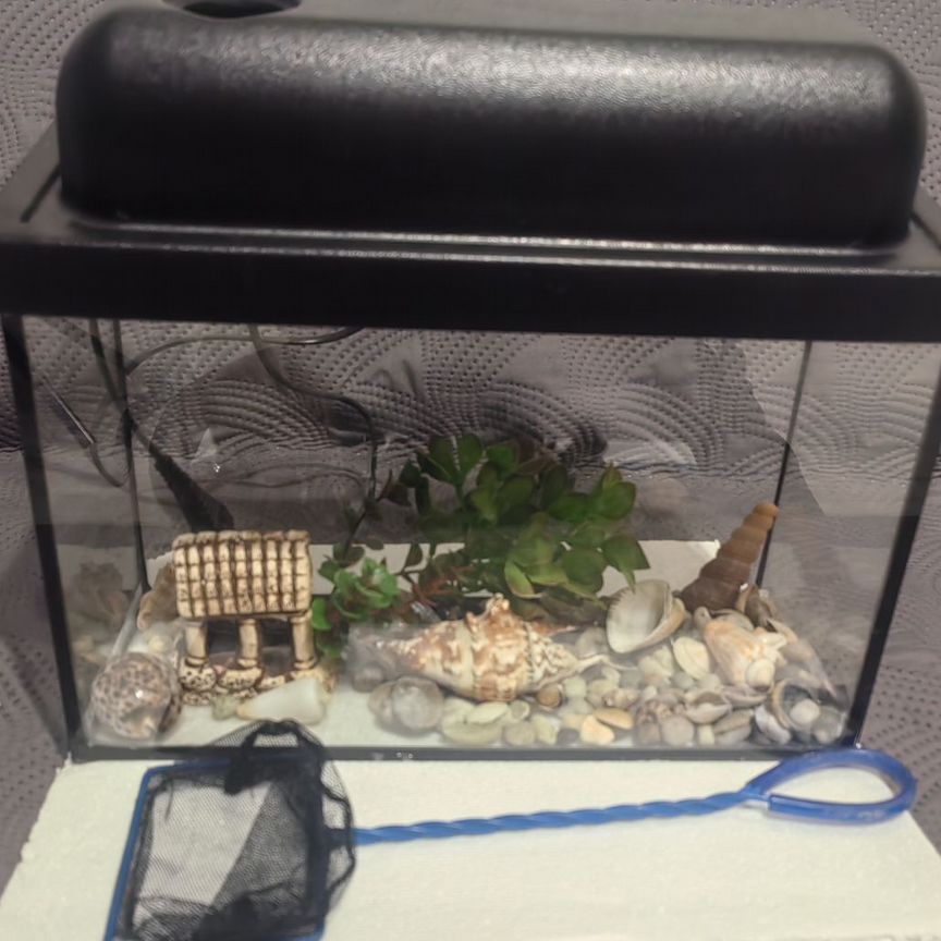 Продаю аквариум б/у