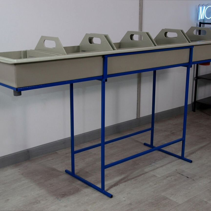 Инкубатор лоткового типа из пластика