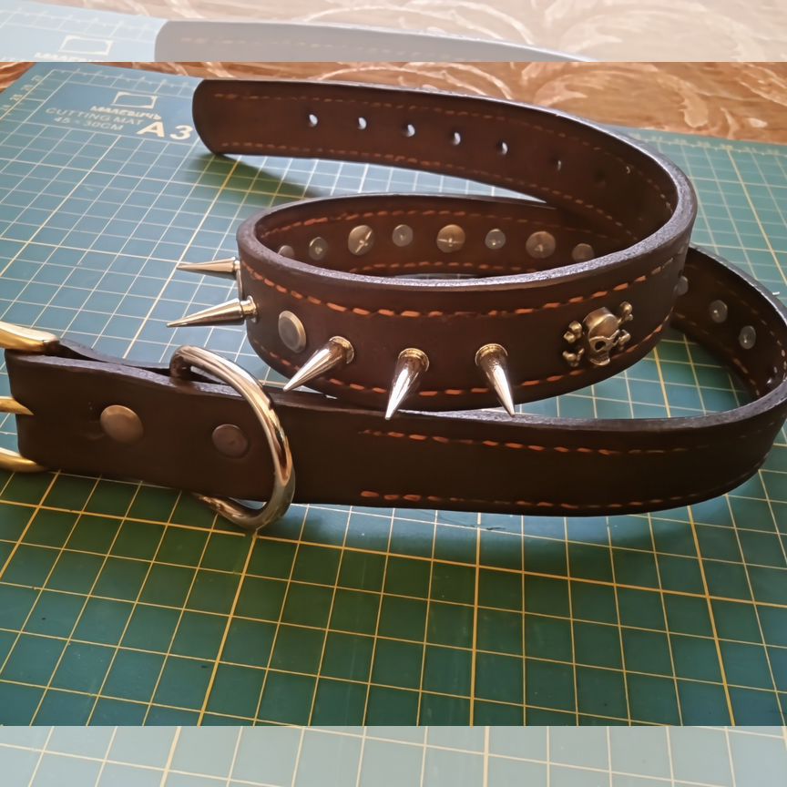 Ошейник для собак ручной работы