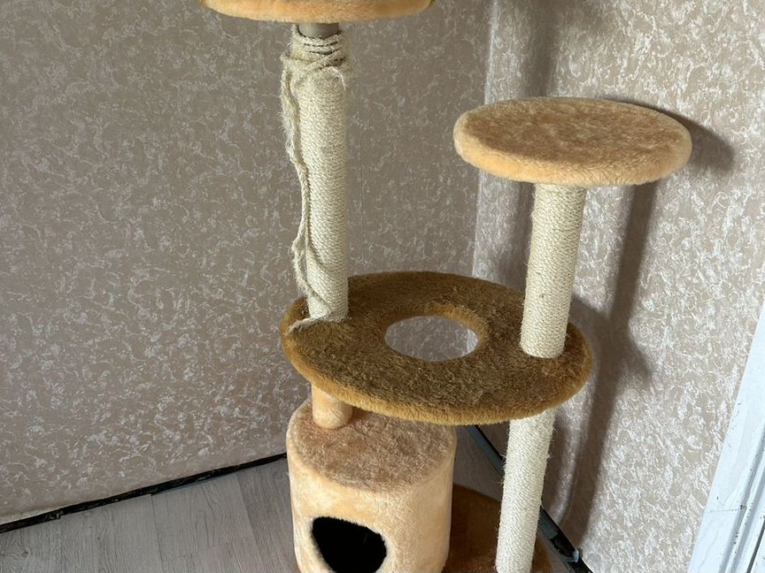 Домик для кошки с когтеточкой