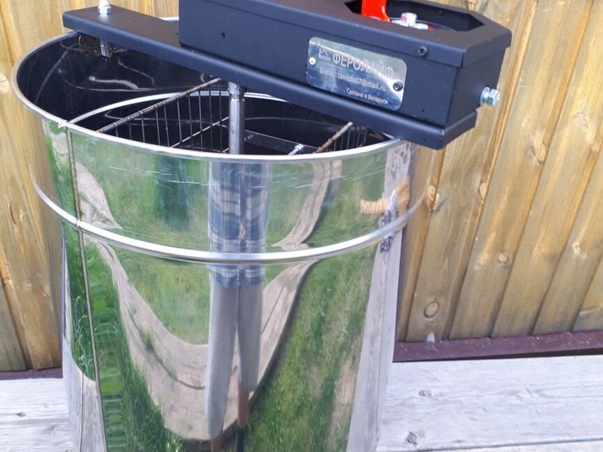 Продам медогонку 2 рам