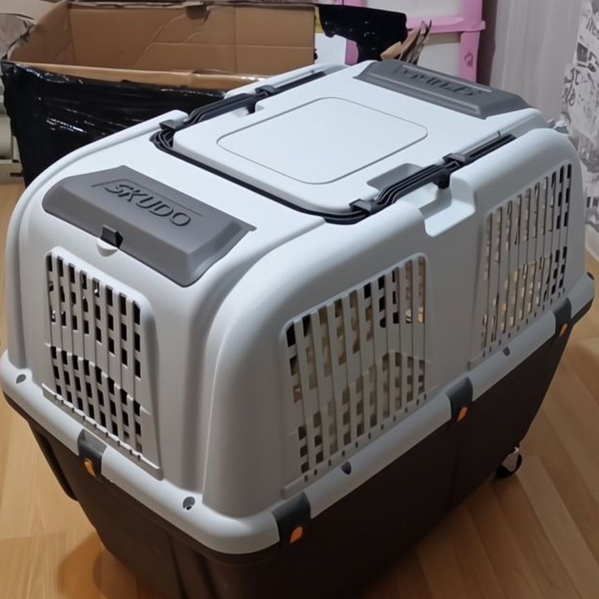 Переноска для собак крупных пород