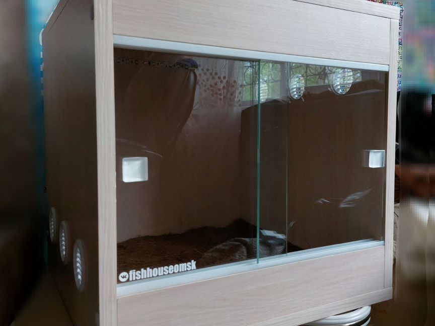 Террариум для рептилий бу