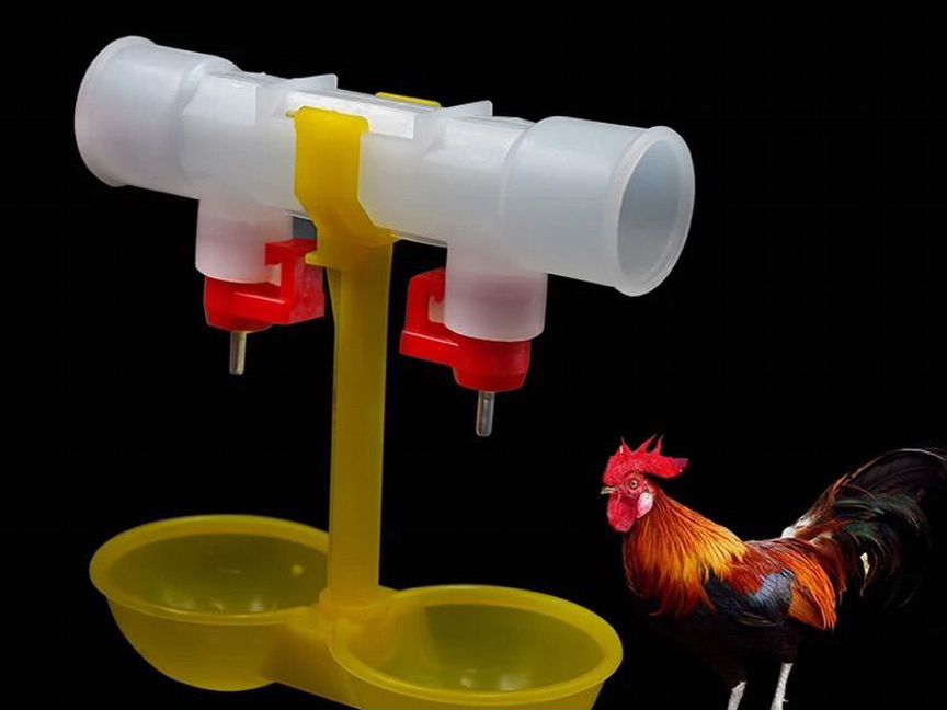 Ниппельная поилка двойная с каплеуловителем