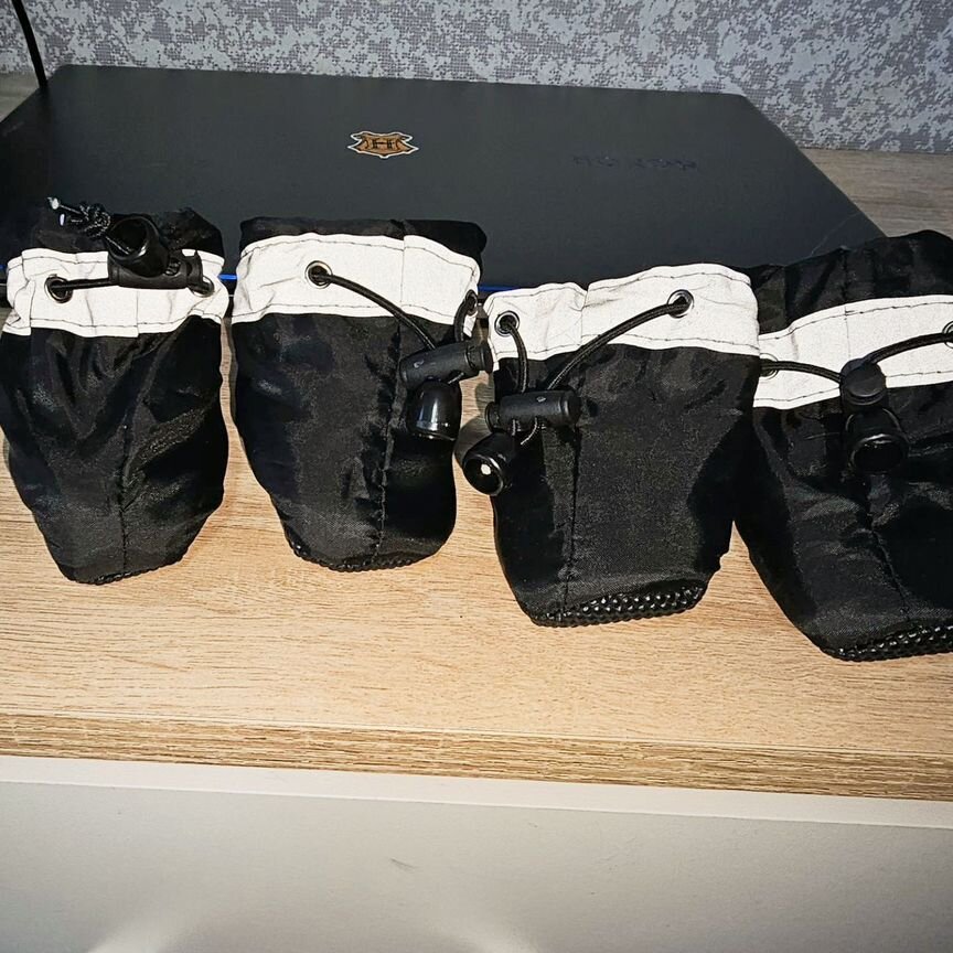 Ботинки для маленьких собак