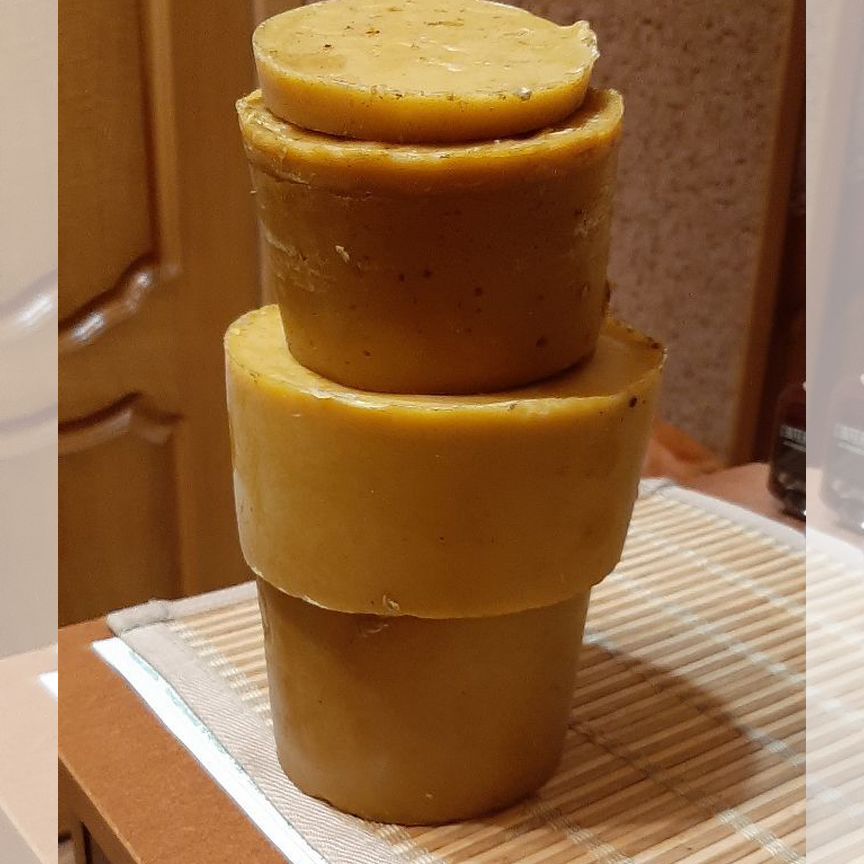 Воск пчелиный