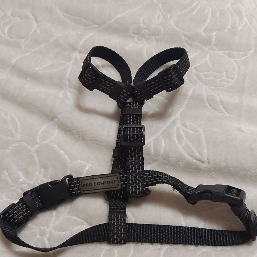 Шлейка для собаки