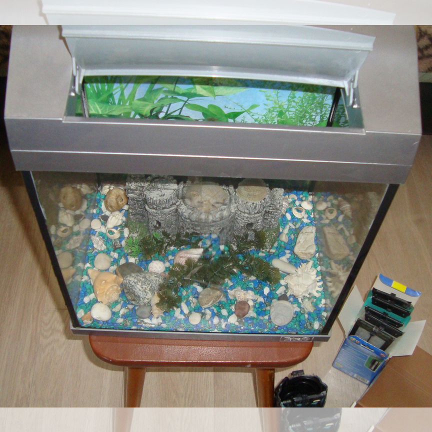 Аквариум для рыбок 25 литров