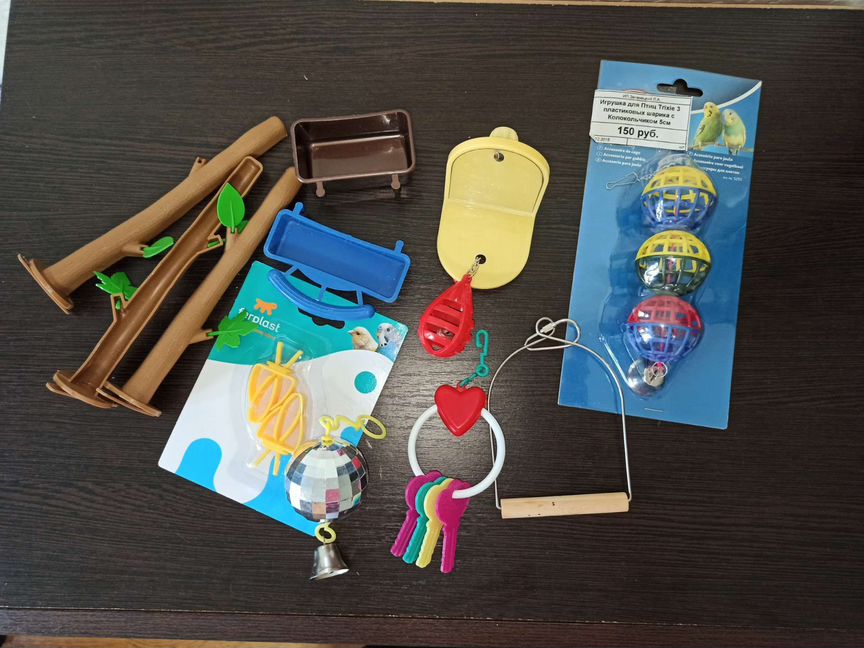 Игрушки для попугая