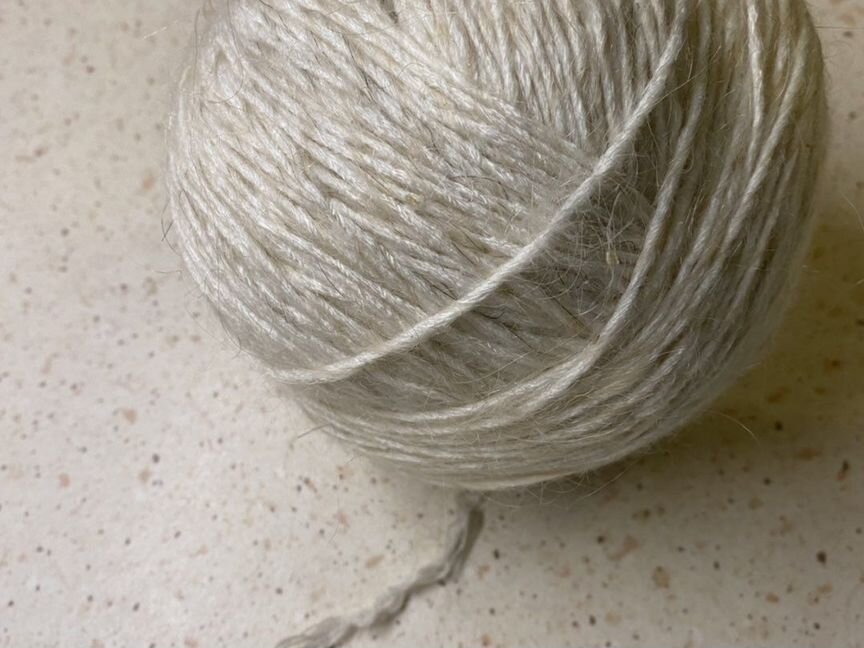 Пряжа для вязания с козьим пухом