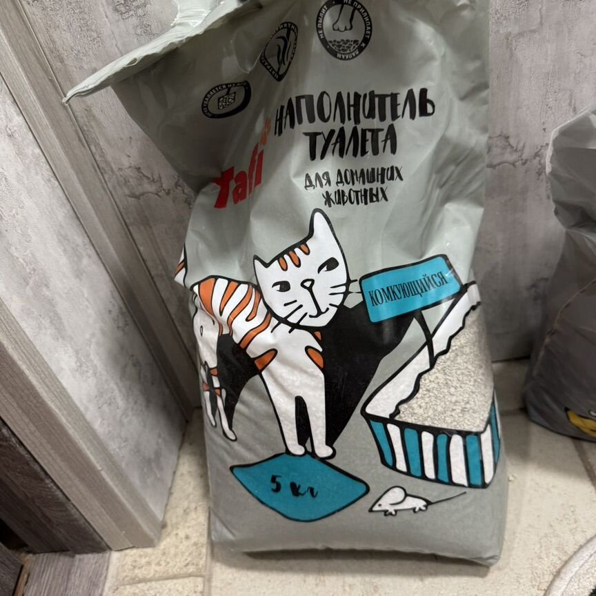Кошачий наполнитель комкующийся