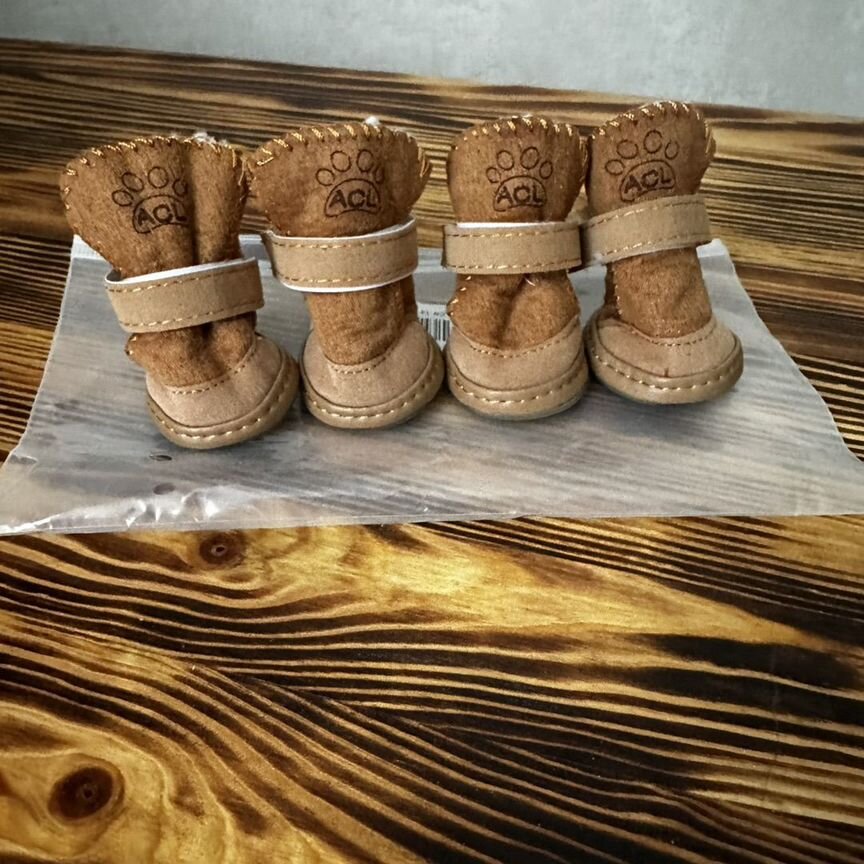 Ботинки для маленьких собак