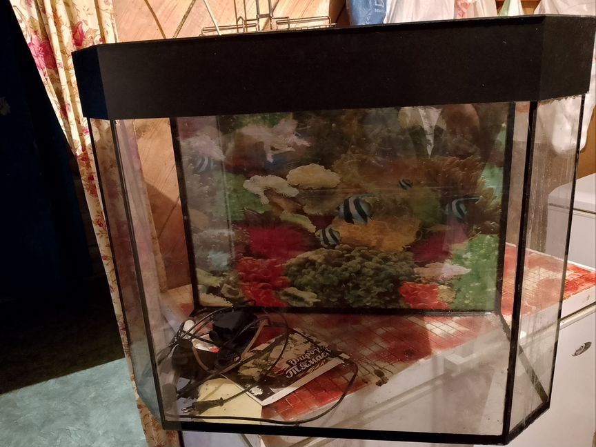 Аквариум с тумбой бу 120л