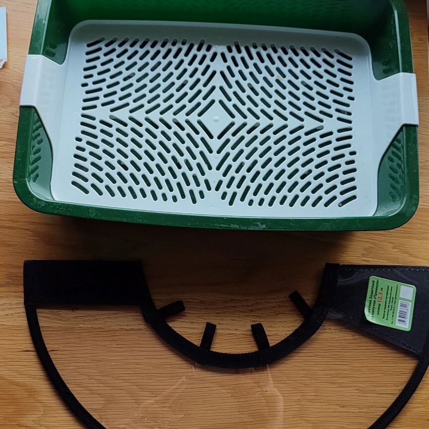 Лоток для кошек и защитный воротник