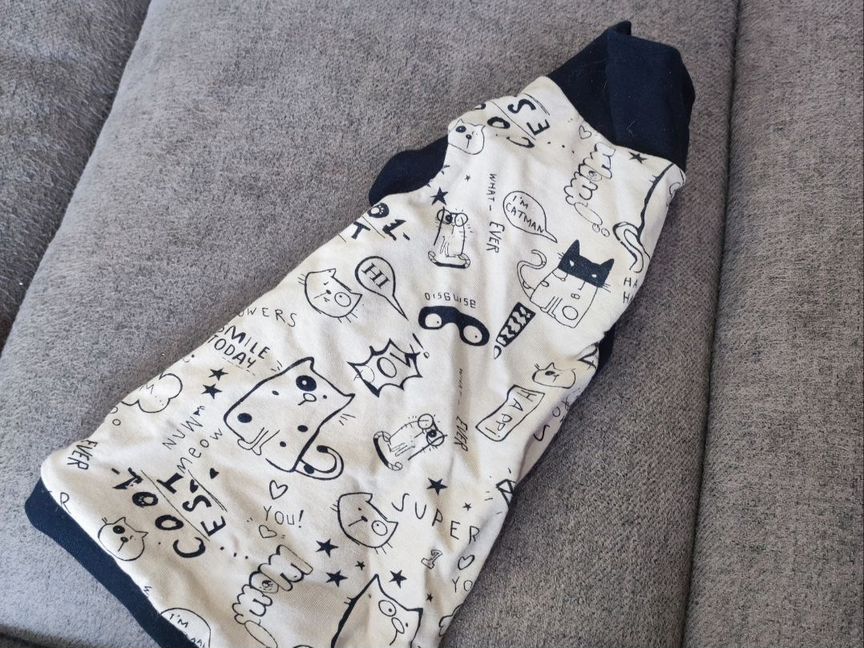 Кофточка для кошки