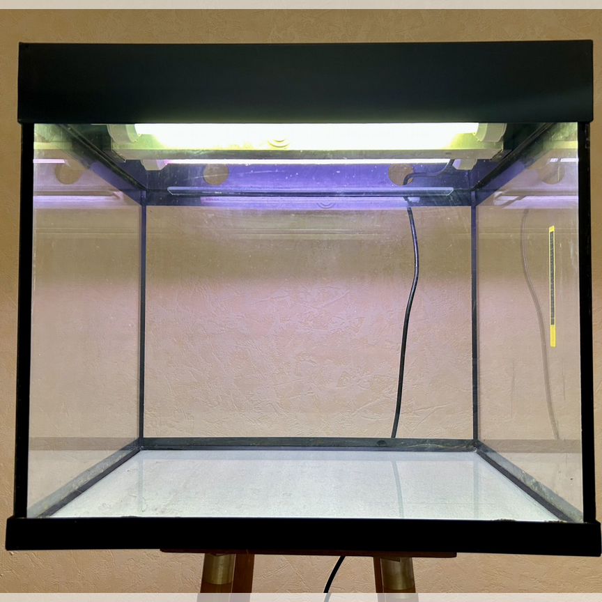 Аквариумы 100 л и 10 л с оборудованием одним лотом