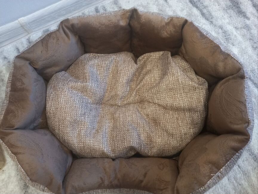 Лежанка для кошки