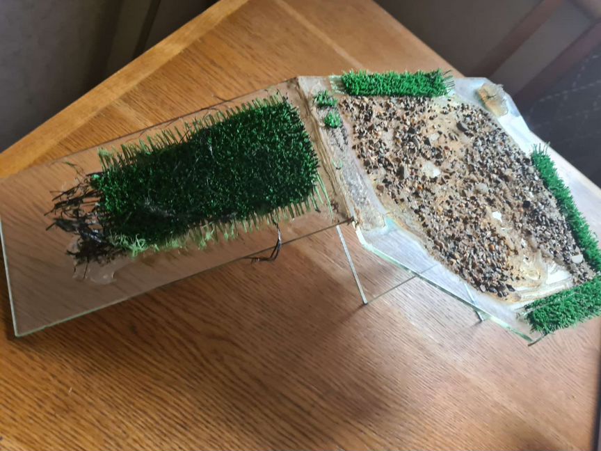 Горка для черепахи