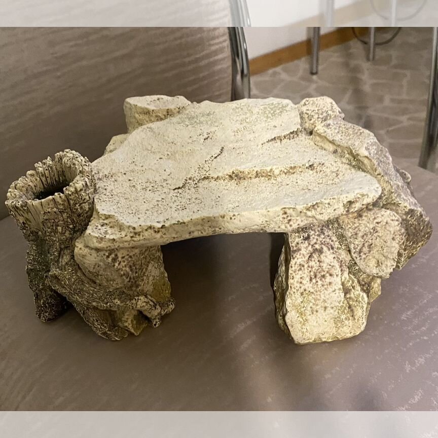 Грот для аквариума