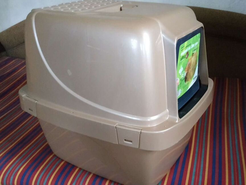 Туалет для кошек закрытый большой