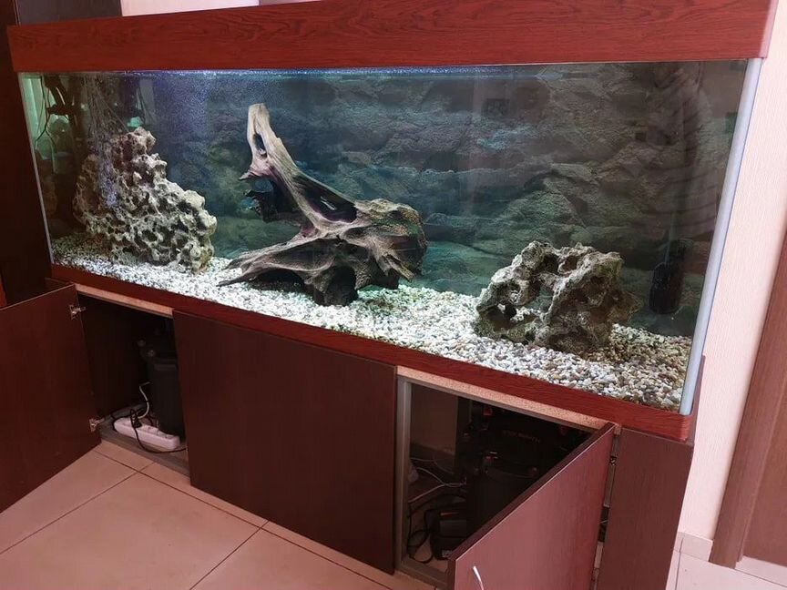 Продам Аквариум на 1000л. Без дефектов, с Фильтром