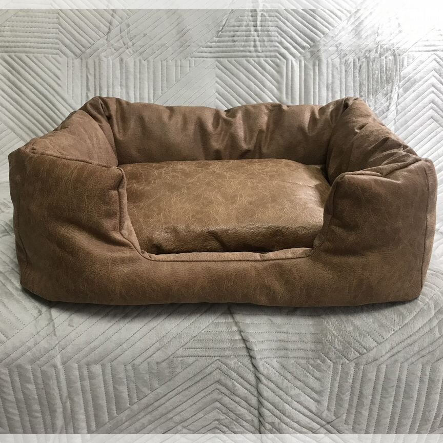 Лежанка для собак средних и мелких пород