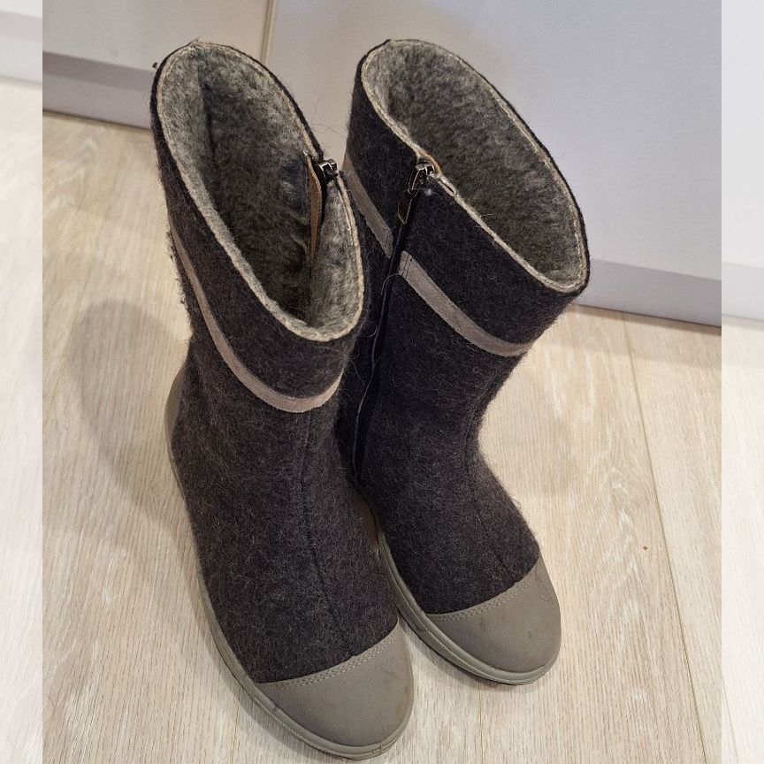 Валенки жен 38р-р