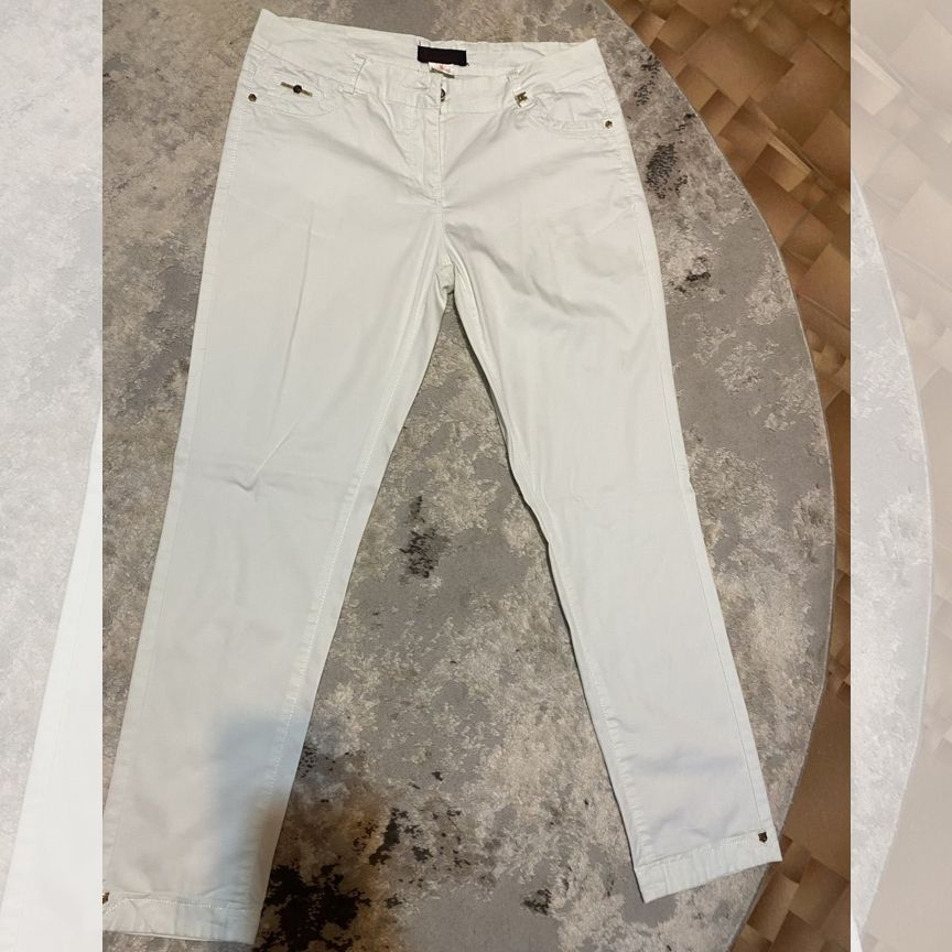 Брюки женские летние белые 42/44