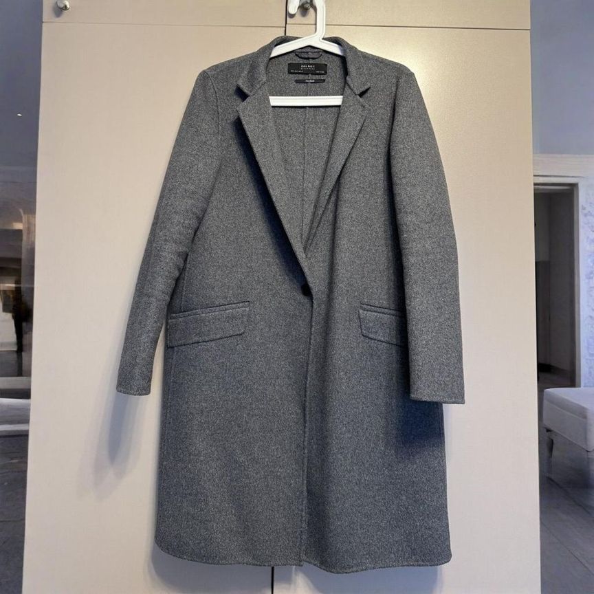 Пальто шерстяное zara