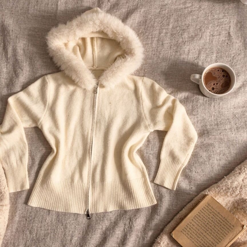 Кардиган с капюшоном из эко-меха bimbo