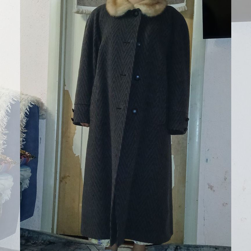 Пальто женское демисезонное 52 54 шерсть