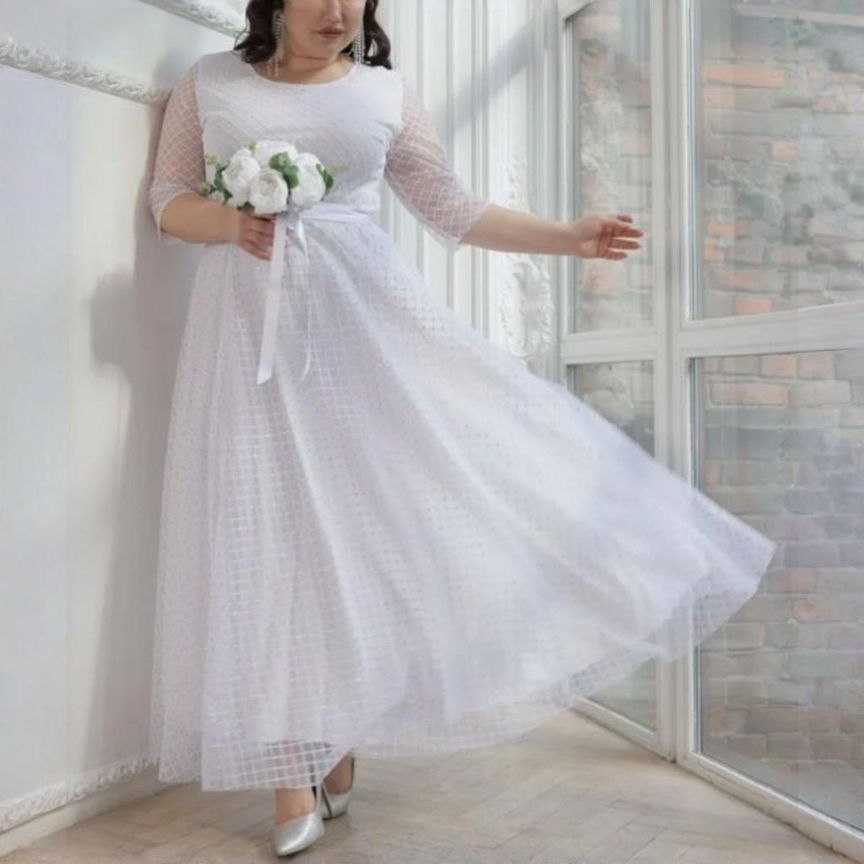 Вечернее платье