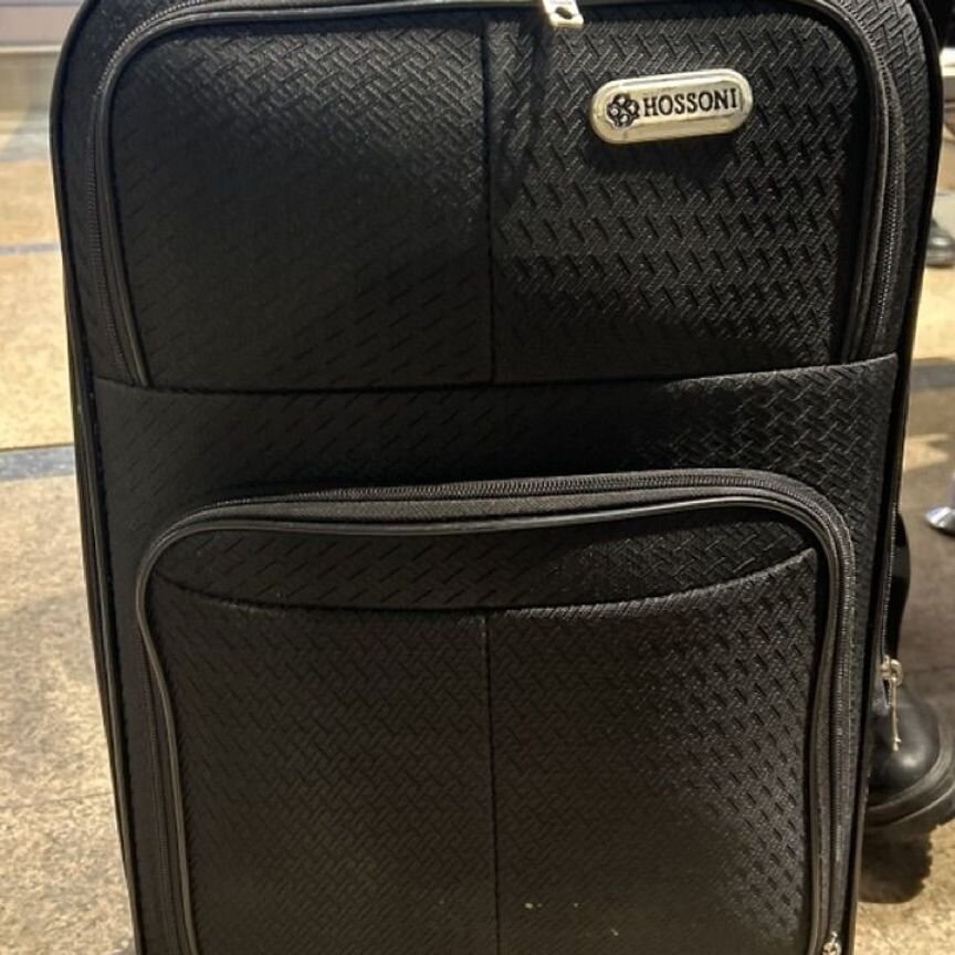 Чемодан на колесах бу